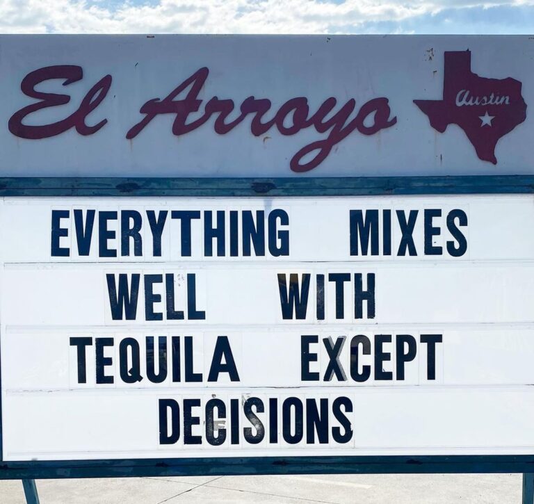 35 Witty & Funny El Arroyo Signs That Deserve A Standing Ovation - Funny