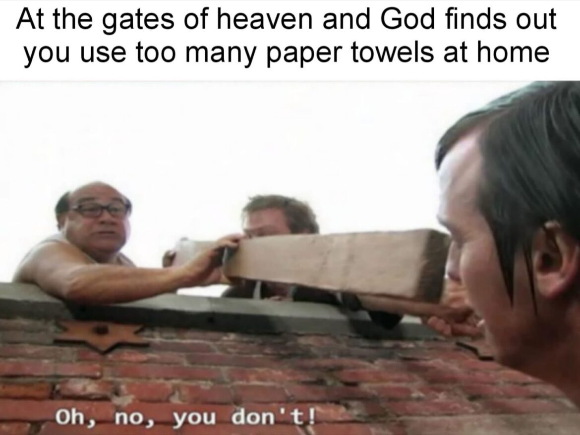 20 Weirdly Random Memes That Chose Laughter Over Logic - Funny